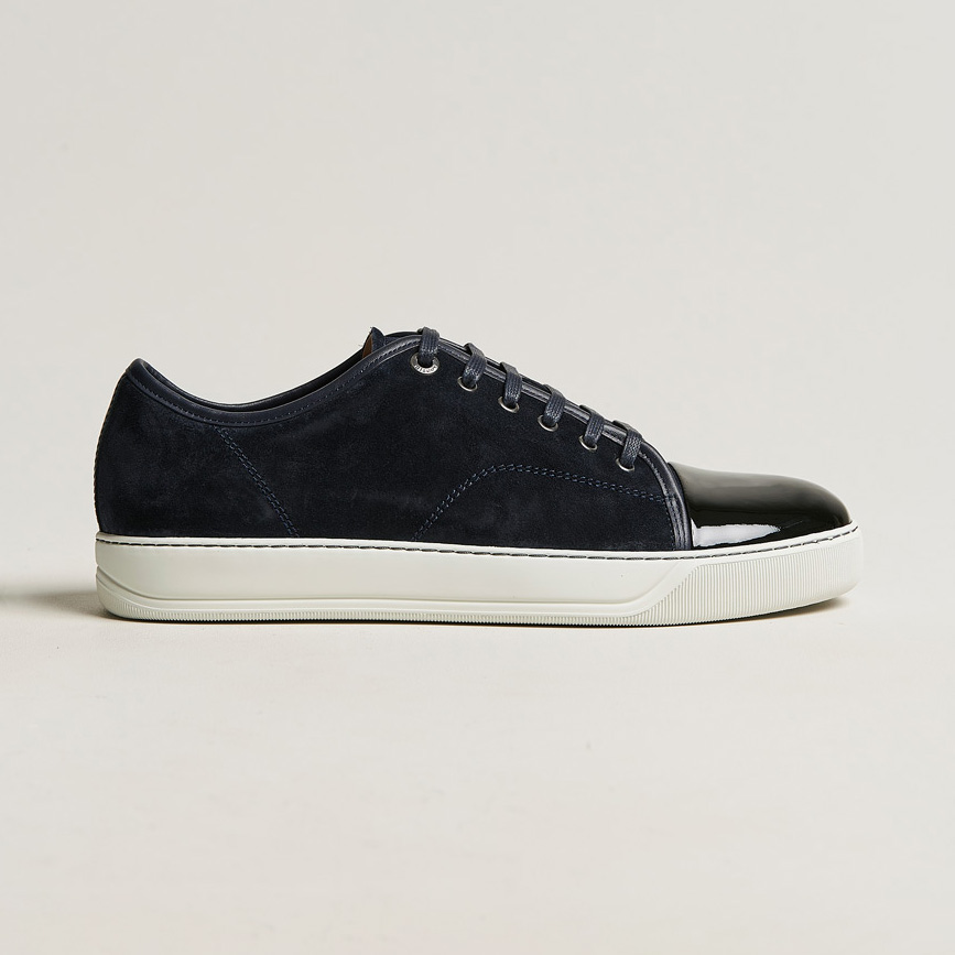 Lanvin DBB1 Patent Cap Toe Sneaker Navy hos CareOfCarl.no