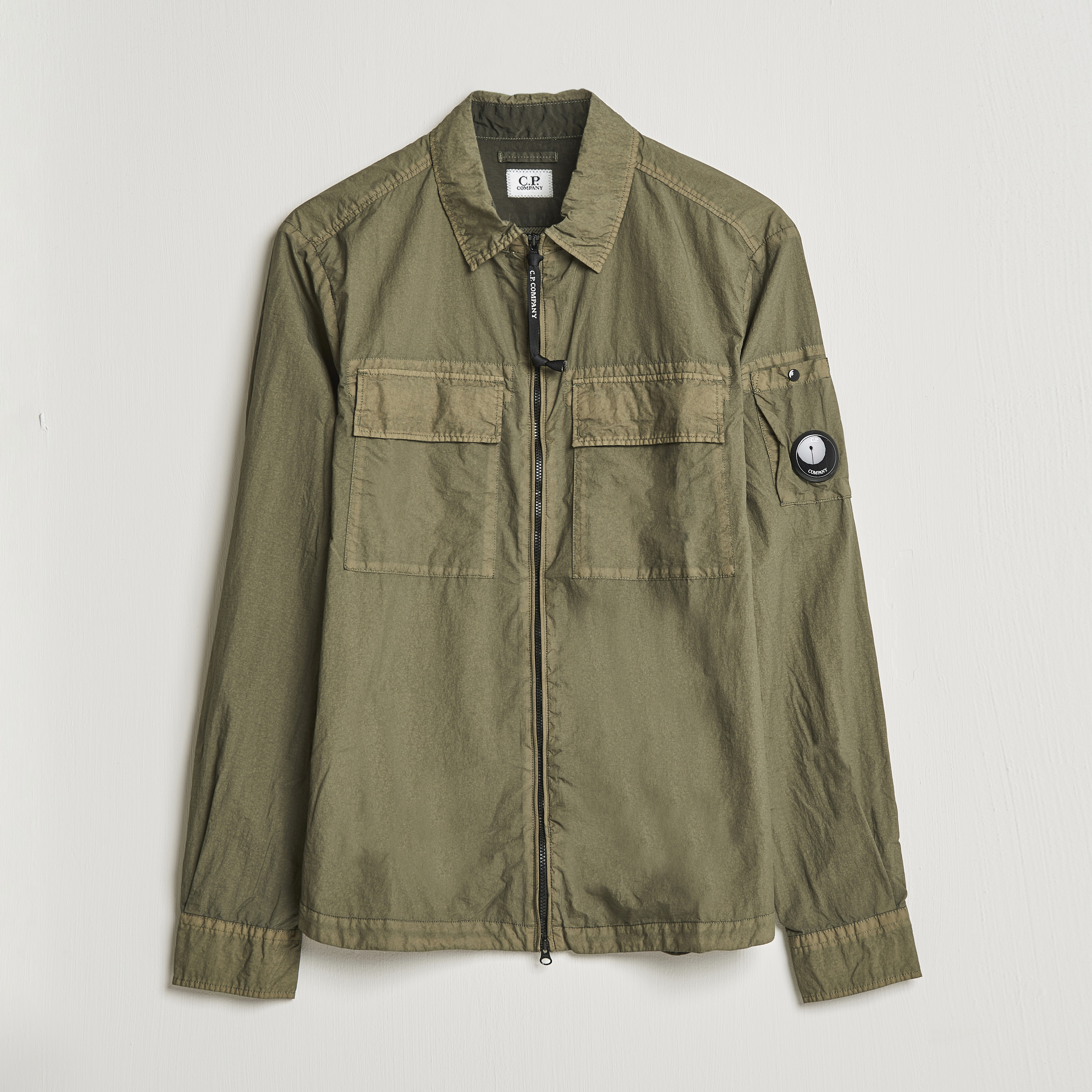 C.P. Company Taylon L Zip Overshirt Green hos CareOfCarl.no