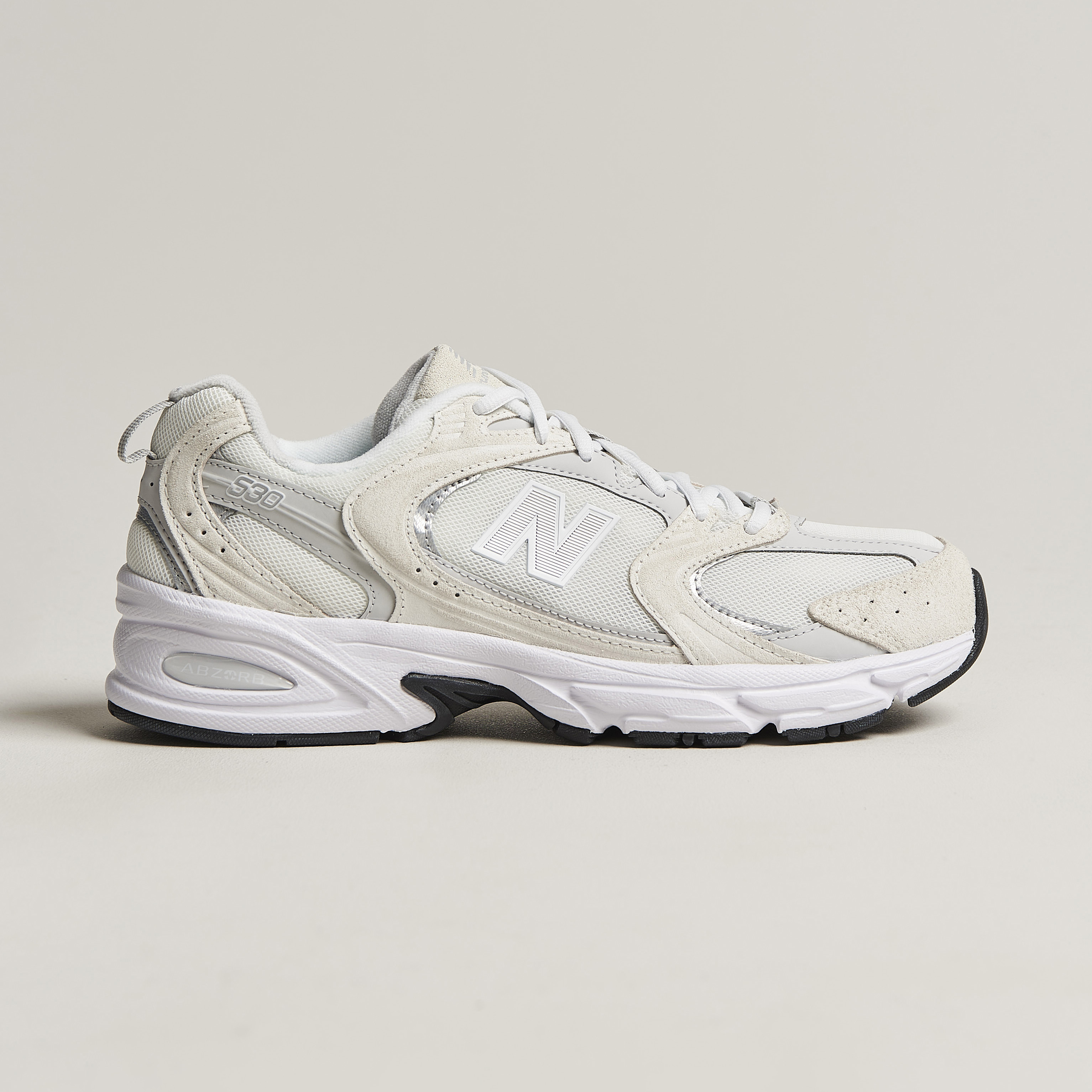 New Balance 530 Sneakers Sea Salt hos CareOfCarl.no