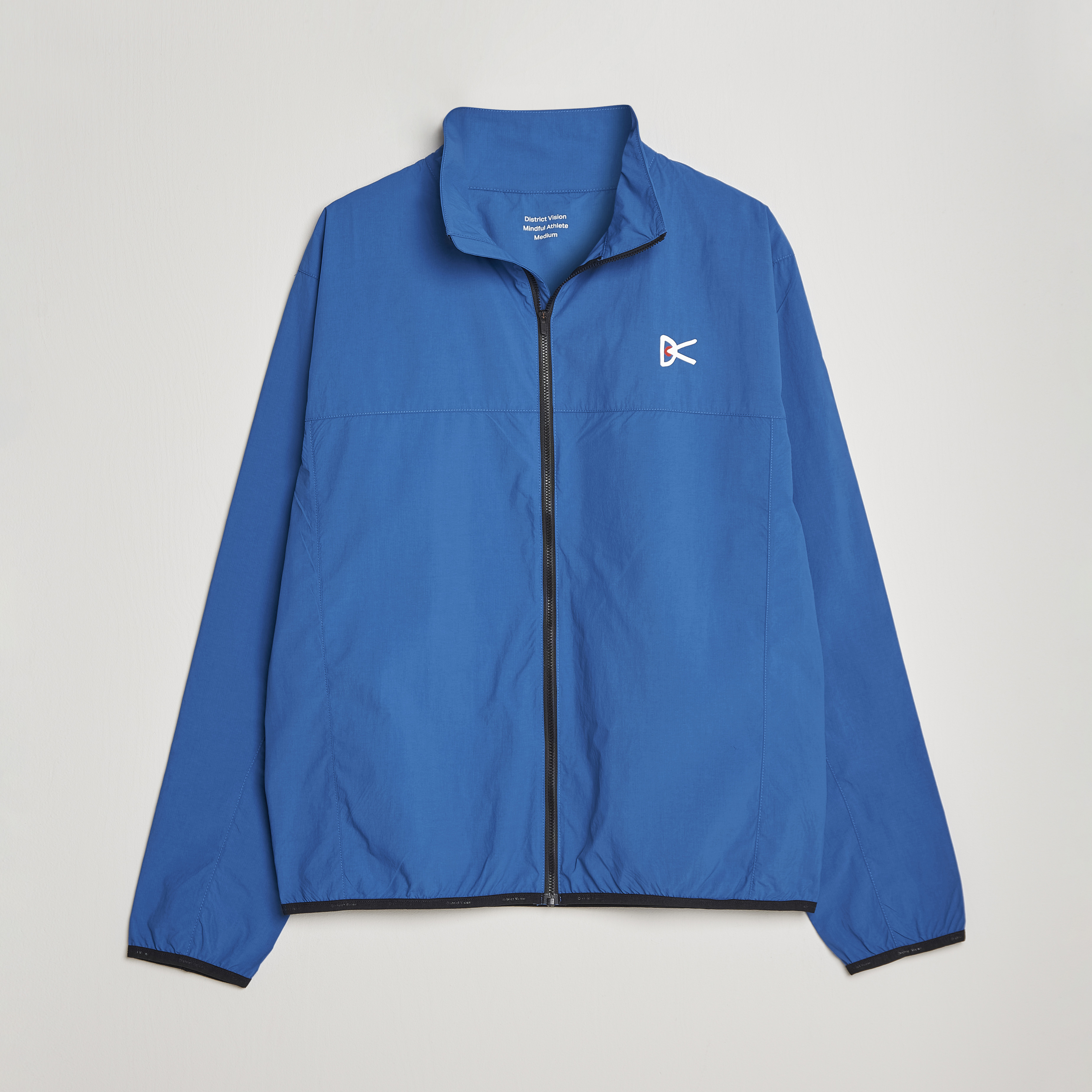 District Vision Theo Shell Jacket Glacier hos CareOfCarl.no