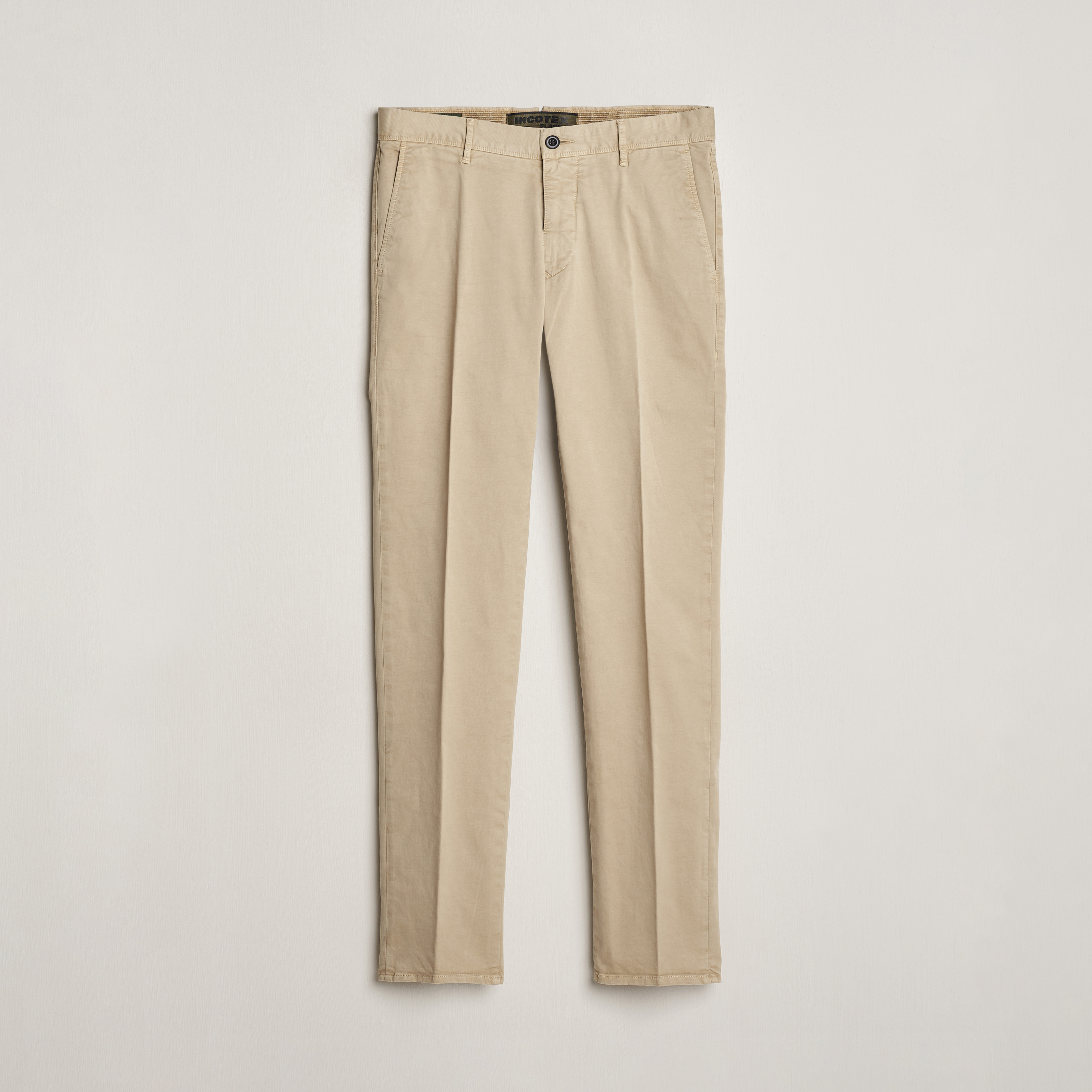 Incotex Slim Fit Garment Dyed Slacks Light Beige hos CareOfCarl.no
