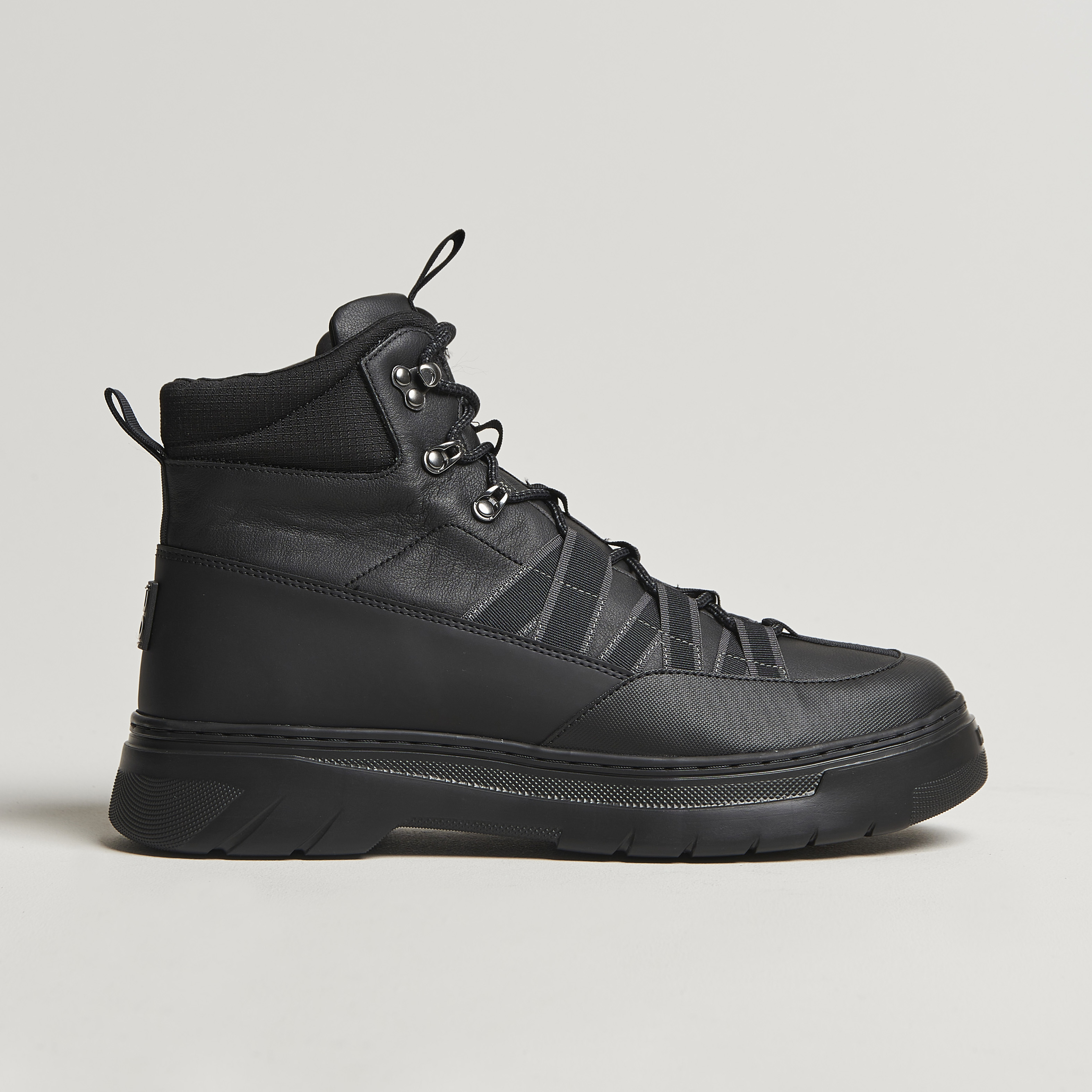 HUGO Urian Light Hiking Boot Black hos CareOfCarl.no