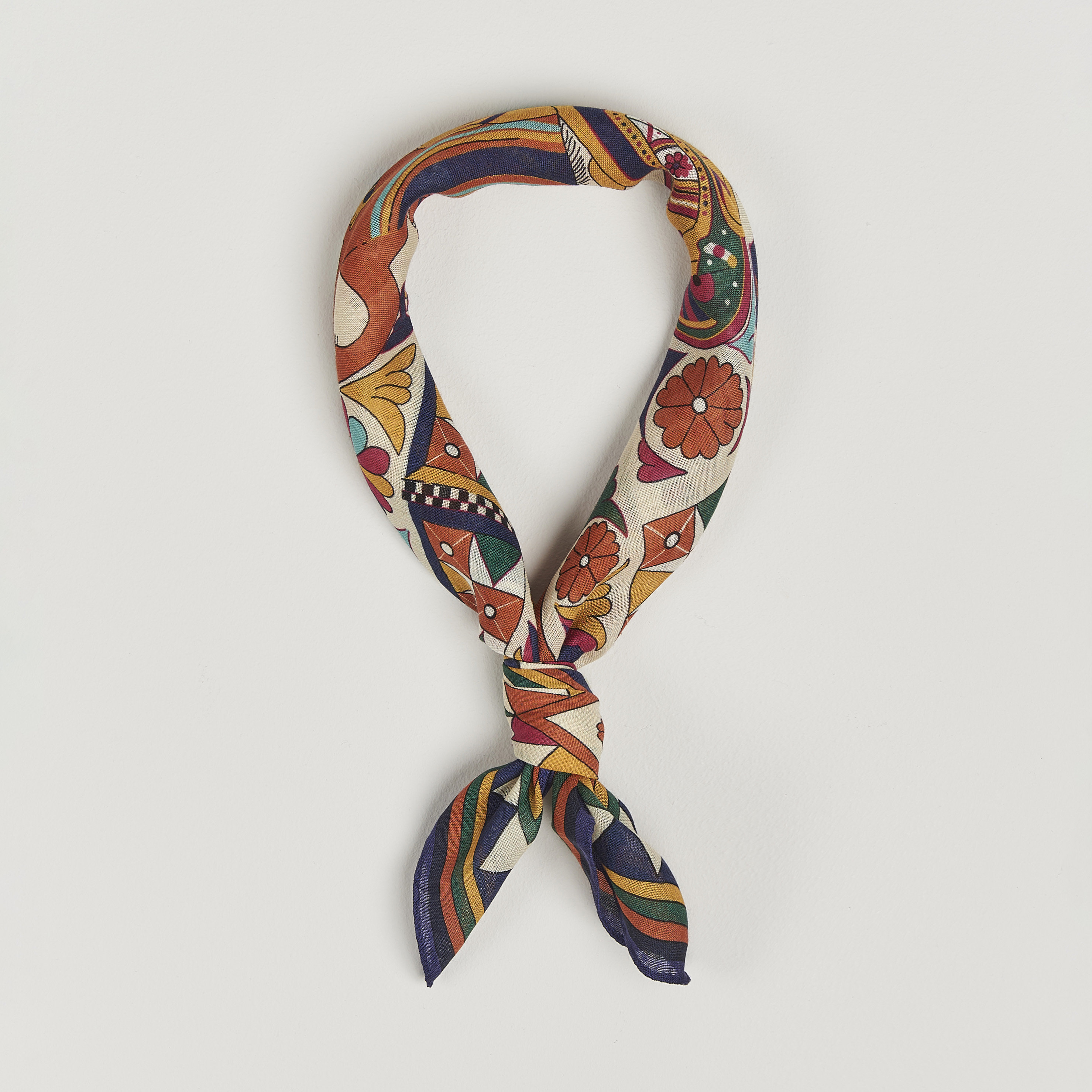 Drake's Maharaja Print Wool/Silk Bandana Navy/Yellow hos CareOfCarl.no