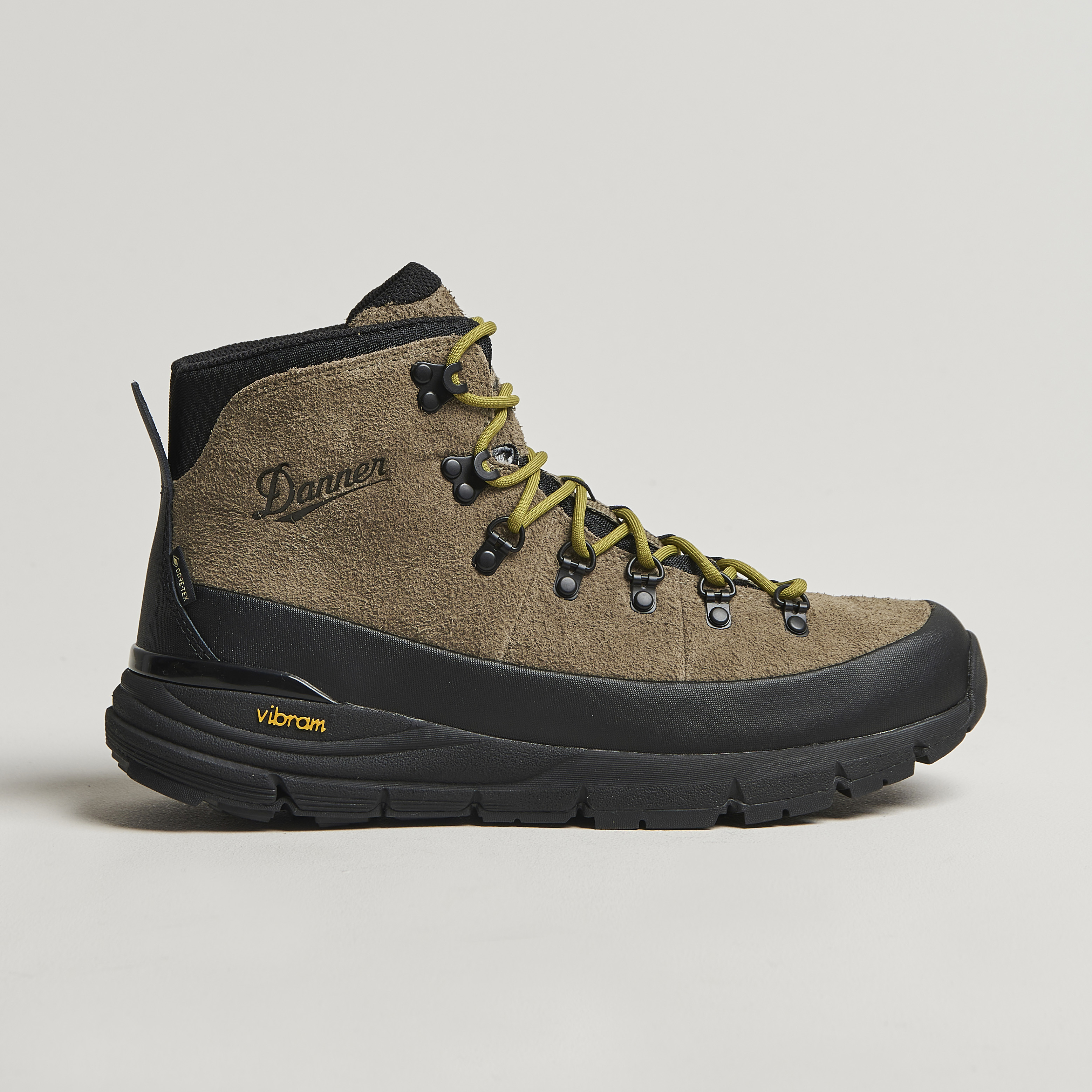 Danner Mountain 600 GTX Suede Trail Boot Olive hos CareOfCarl.no