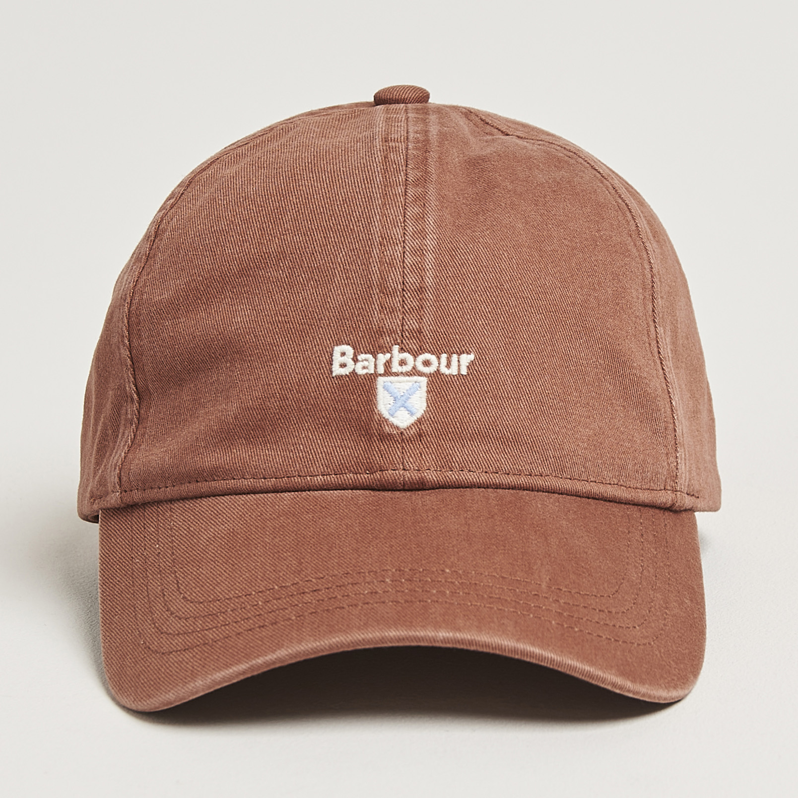 Barbour Lifestyle Cascade Sports Cap Dark Rust hos CareOfCarl.no