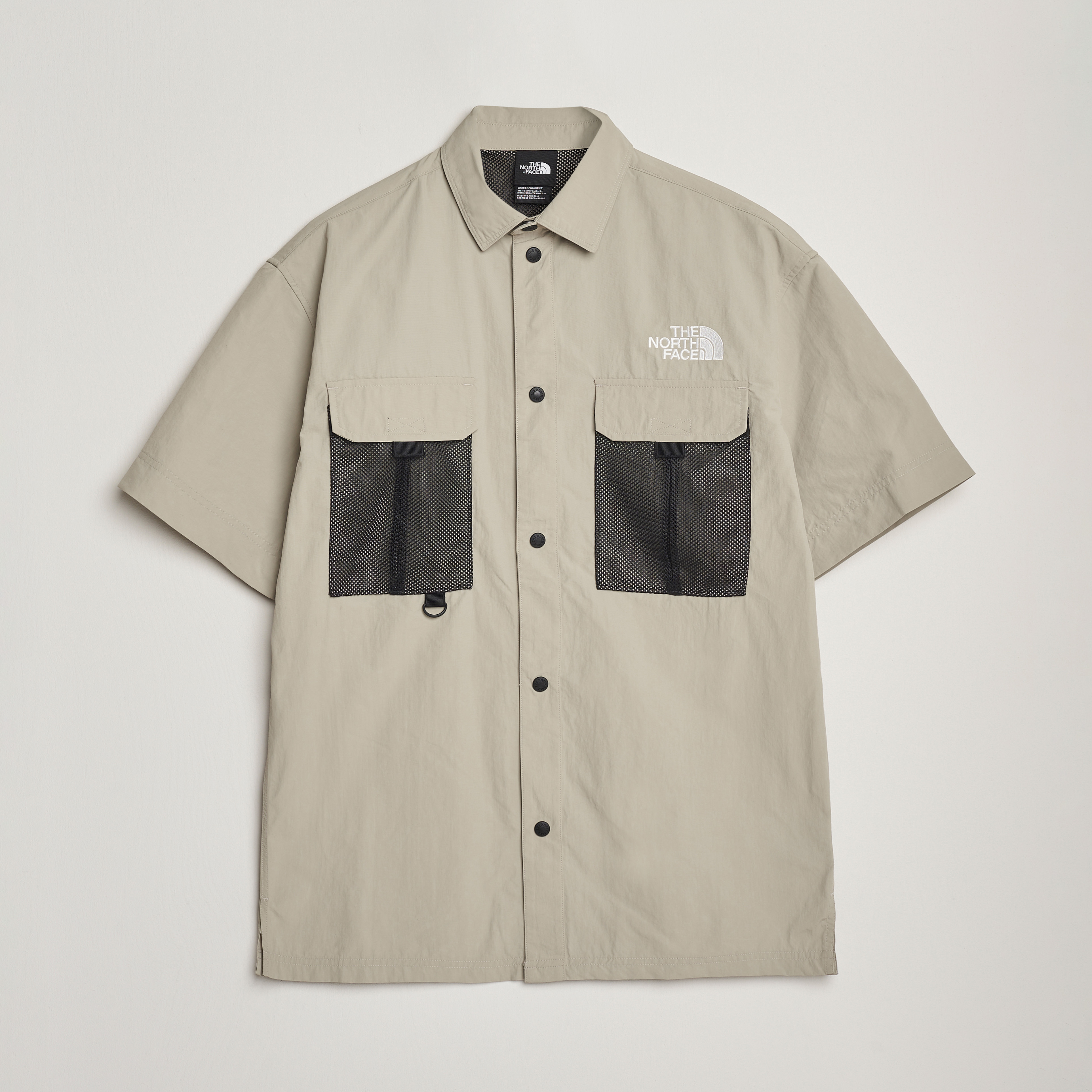 The North Face NSE Summer Camp Shirt Clay Grey hos CareOfCarl.no