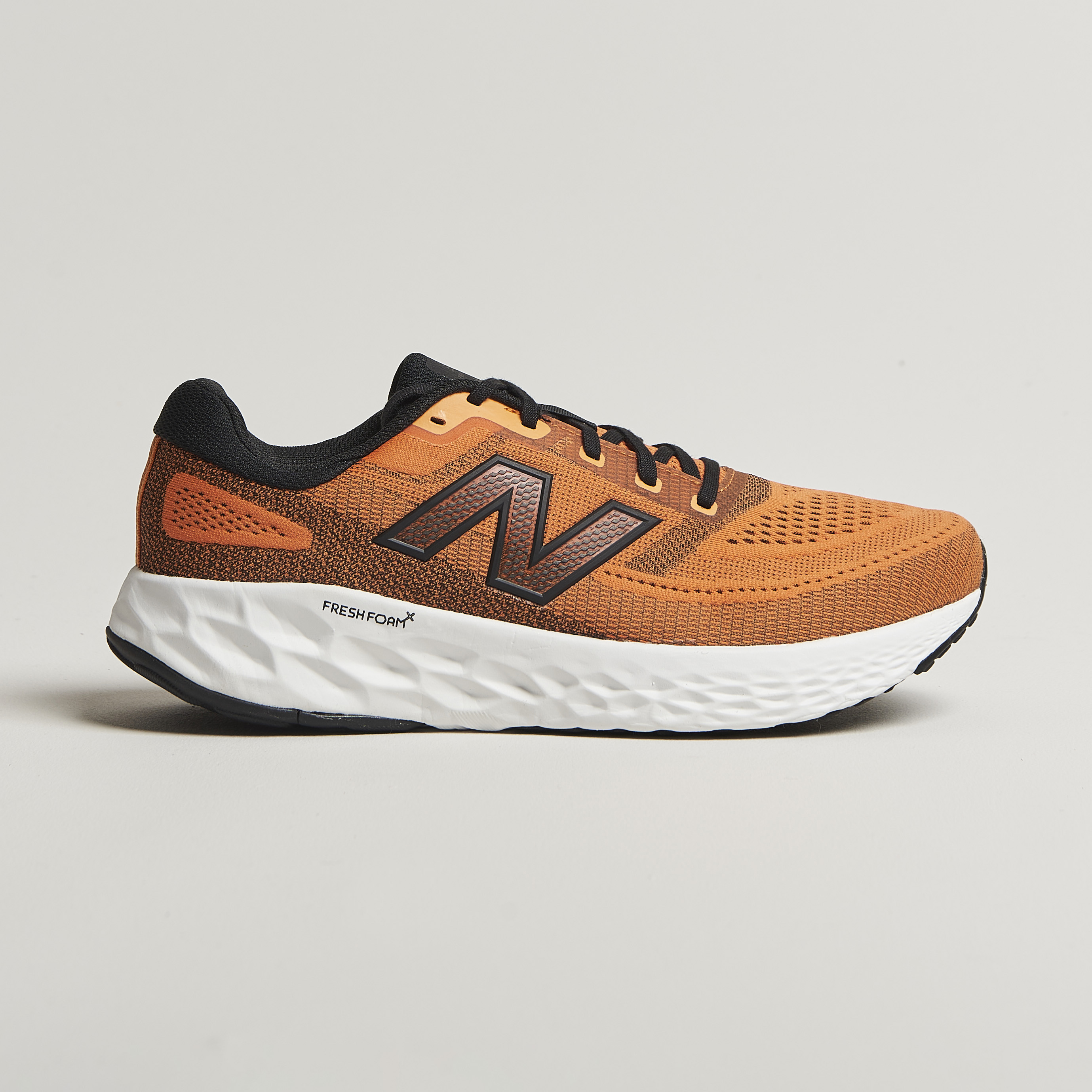 New Balance Running Fresh Foam X Evoz V4 Sizzle hos CareOfCarl.no