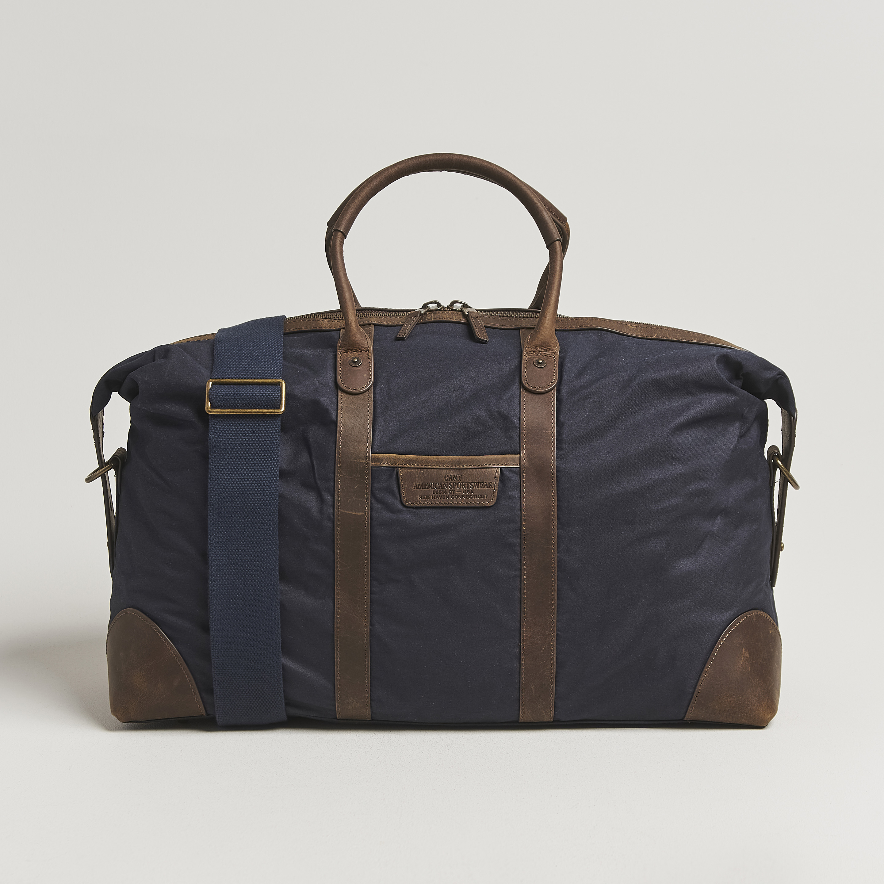 GANT Waxed Cotton Duffle Bag Evening Blue hos CareOfCarl.no