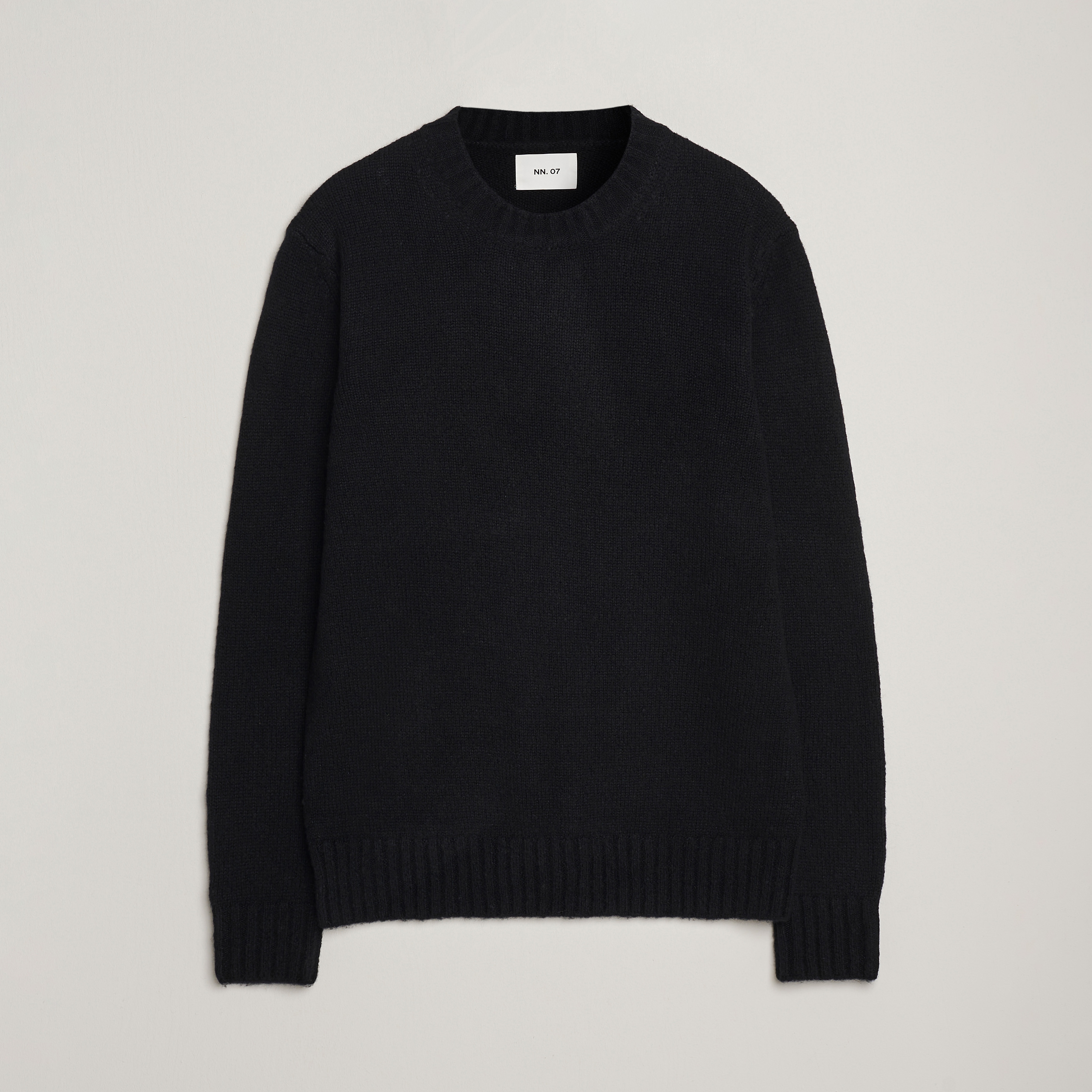 NN07 Lee Wool Knitted Sweater Black hos CareOfCarl.no