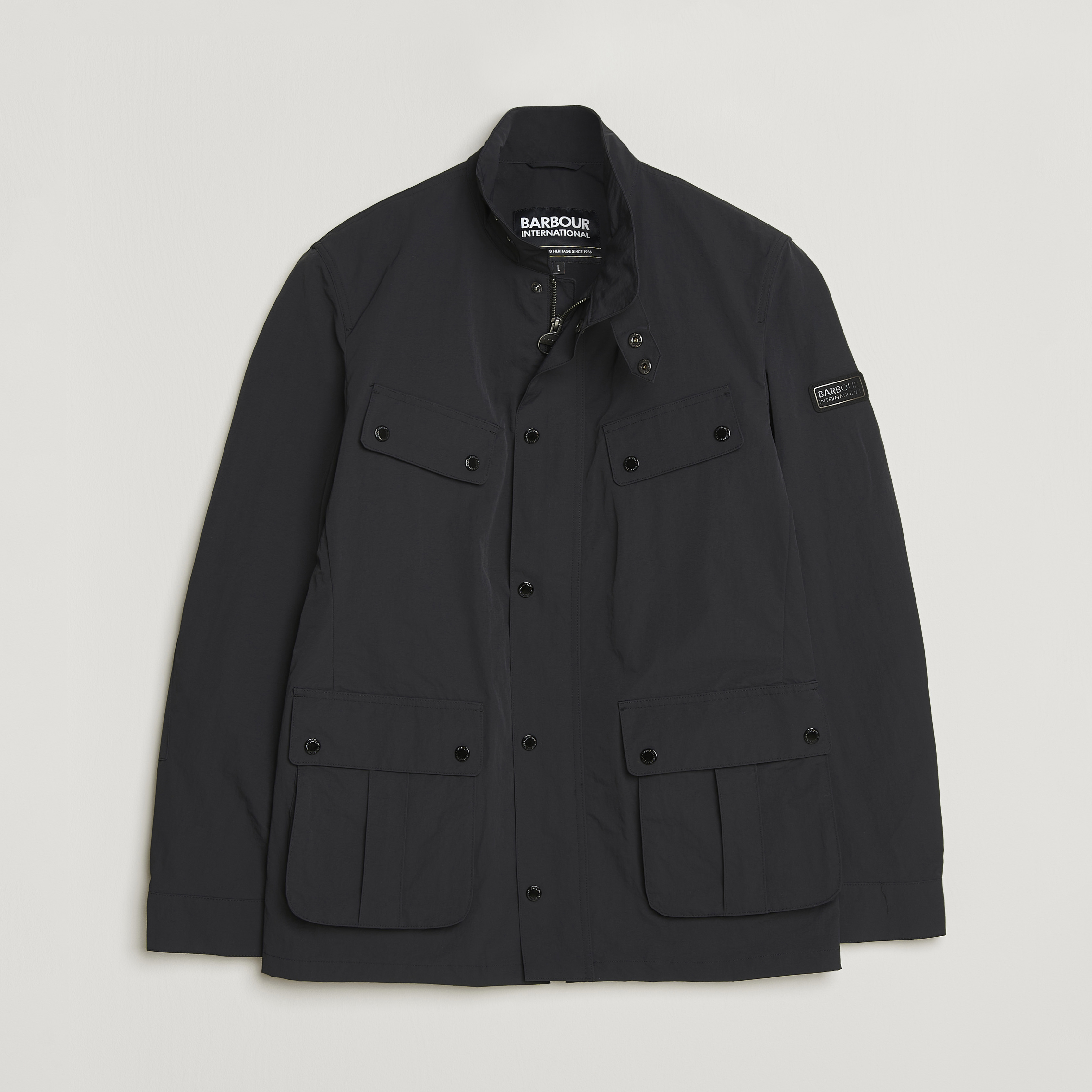 Barbour International Modern Showerproof Duke Jacket Black hos CareOfCarl.n