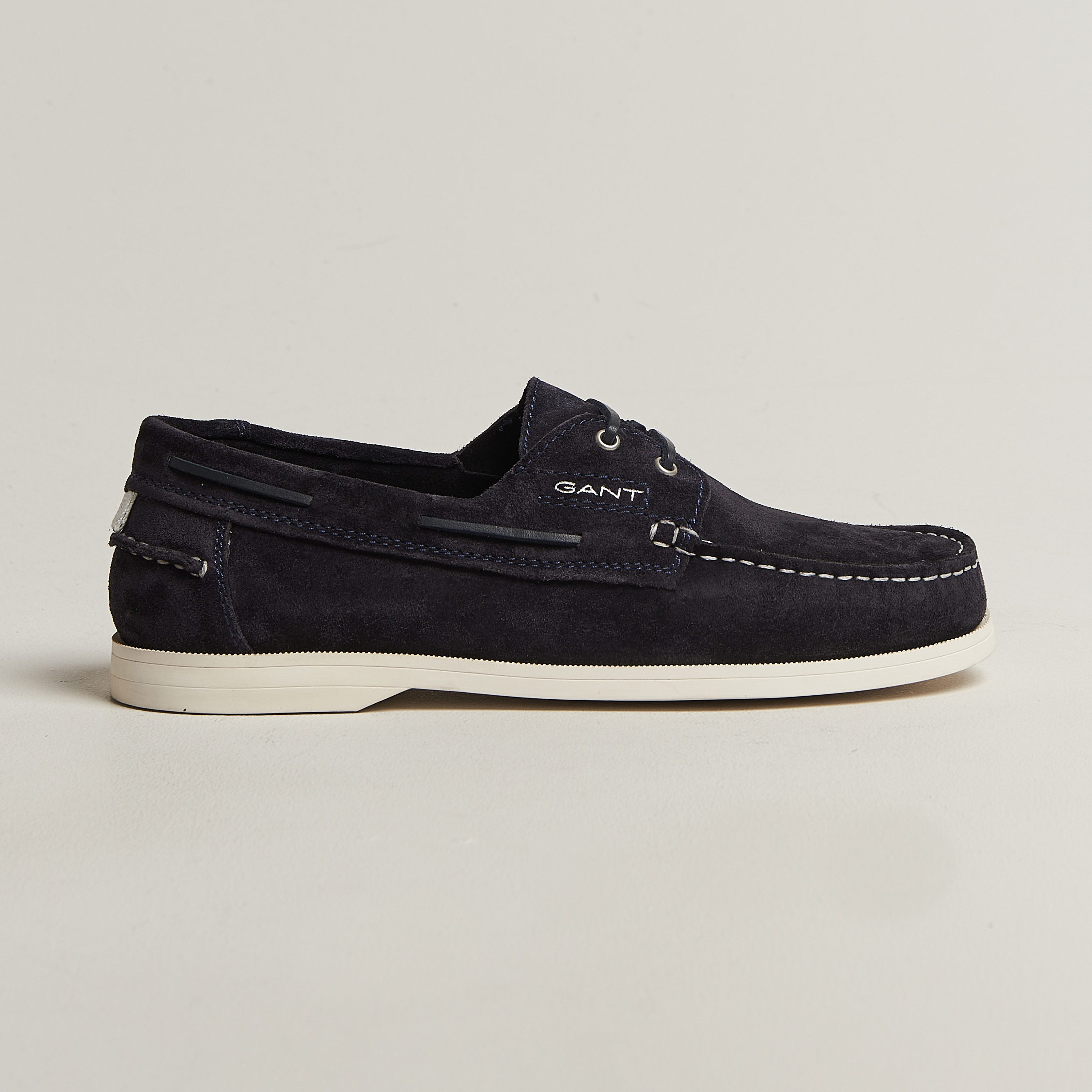 GANT Yardport Suede Boat Shoe Marine hos CareOfCarl.no